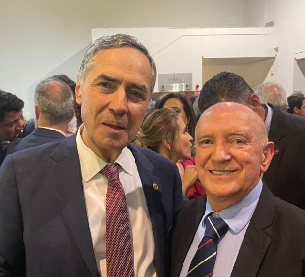 Luís Roberto Barroso toma posse no STF - CONTRATUH